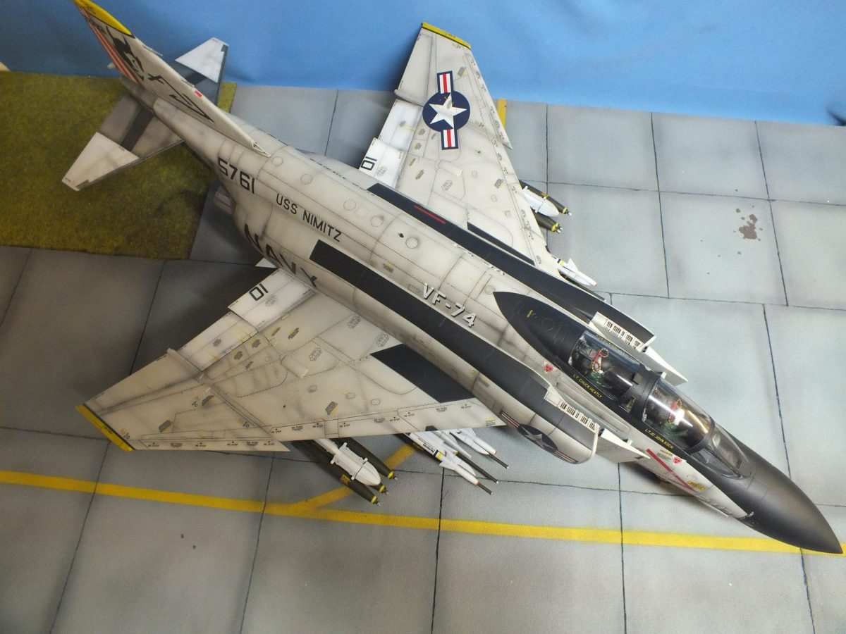 Tamiya : McDonnell Douglas F-4J Phantom II Marines : 1/32 Scale ...
