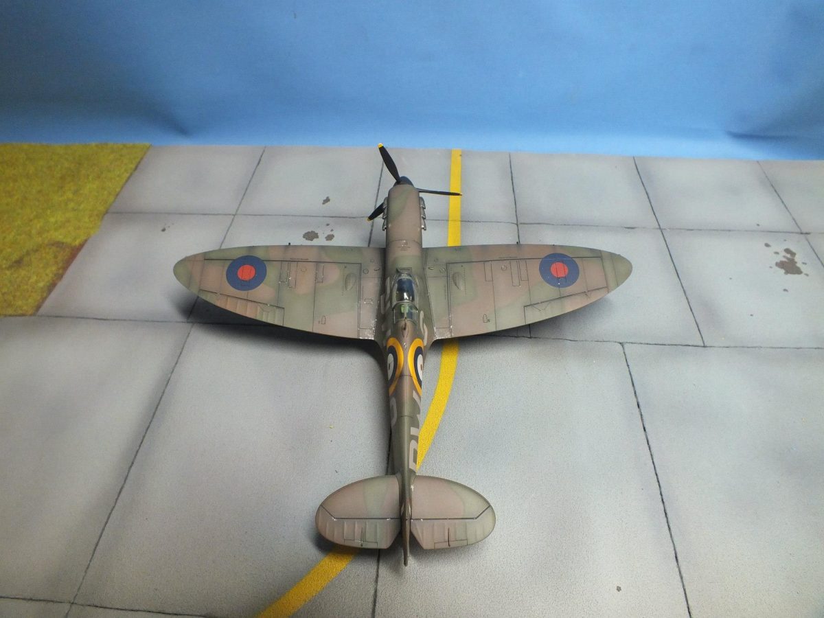 Tamiya : Supermarine Spitfire Mk.I : 1/48 Scale Model : Basic Step ...