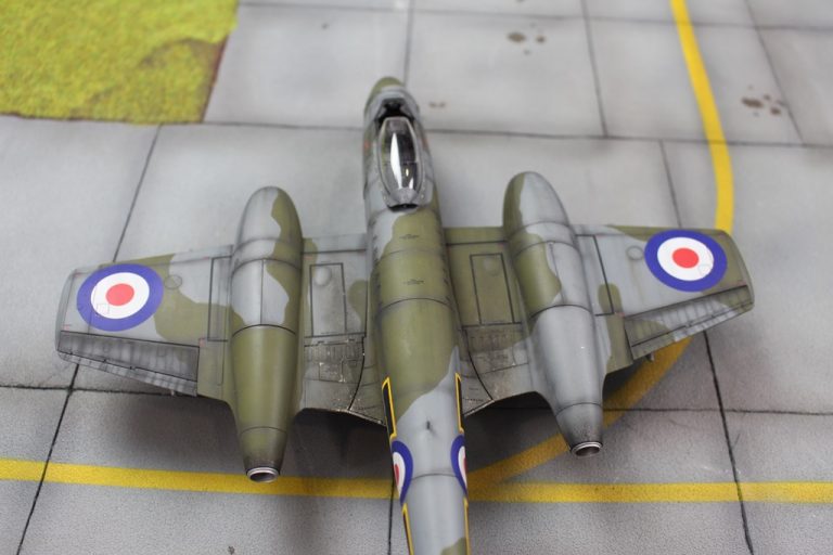 Airfix : Gloster Meteor F.8 : 1/48 Scale Model : Intermediate Step ...