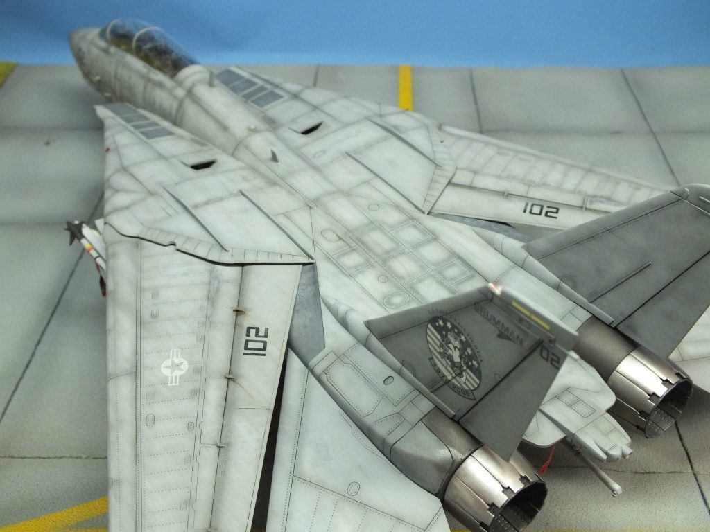 HobbyBoss : F-14D Super Tomcat : 1/48 Scale Model : Advanced Step ...