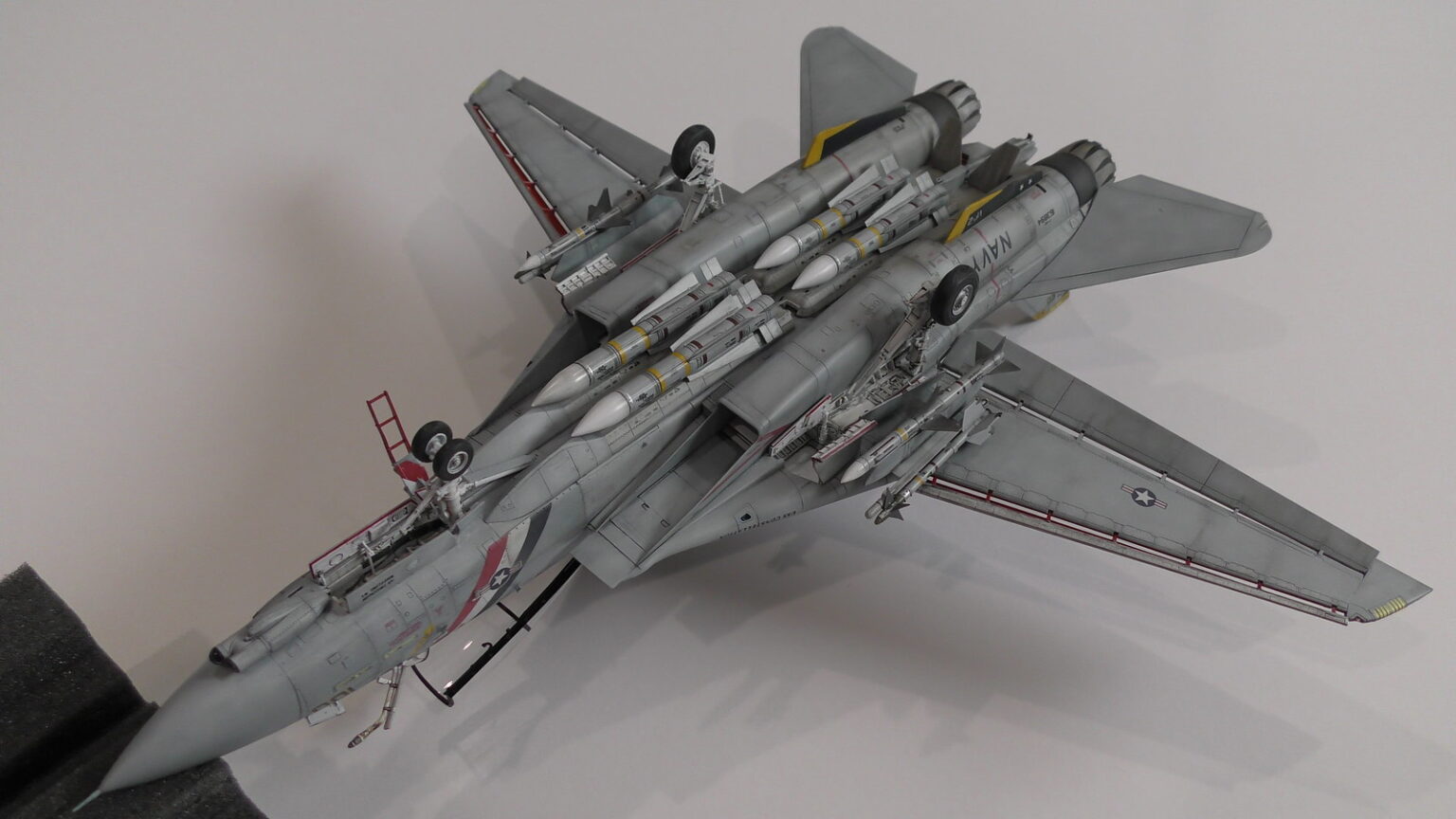 AMK : F-14D Super Tomcat : 1/48 Scale Model : Basic Step By Step ...